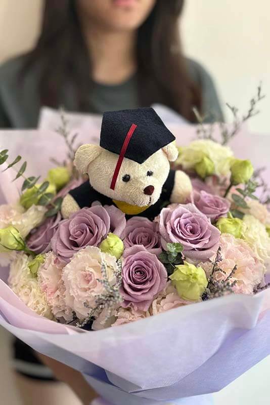 Graduation Bouquets Singapore | Celebrate Achievements - Talenta Blooms